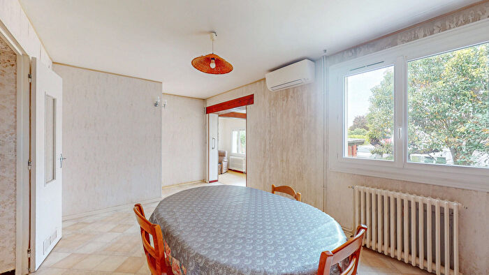 Maison à vendre - Villeneuve-Tolosane - 5 pièces - 4 chambres