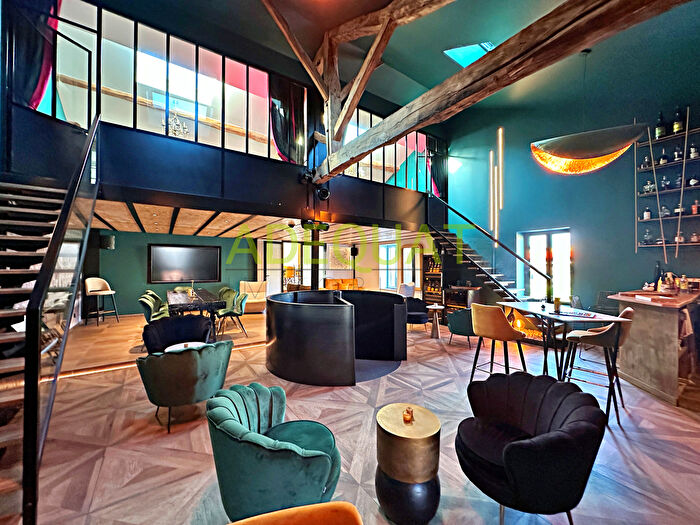 Appartement à vendre - Bourgoin-Jallieu, Libération, Barbusse - 4 pièces - 3 chambres