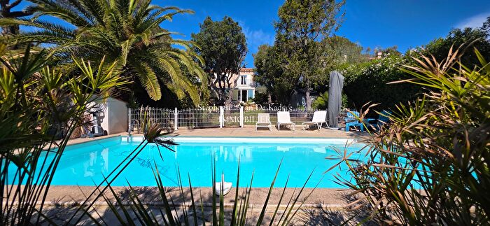 Maison à vendre - Fréjus, La Tour de Mare - 4 pièces - 3 chambres