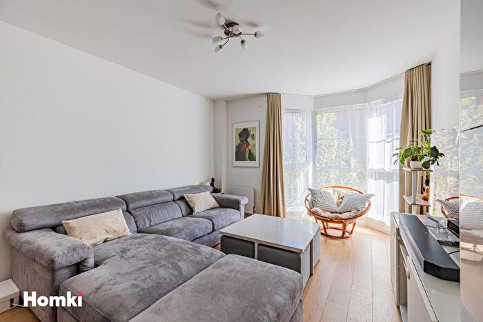 Puteaux, Pressensé, Rives de Seine : Appartement 3 pièces à vendre