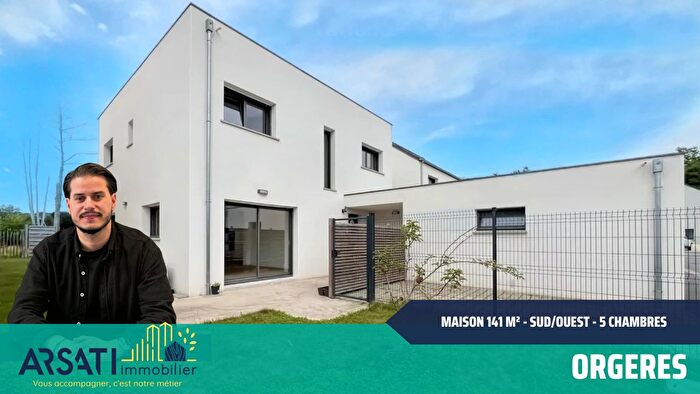 Maison 7 pièces à vendre à Orgères