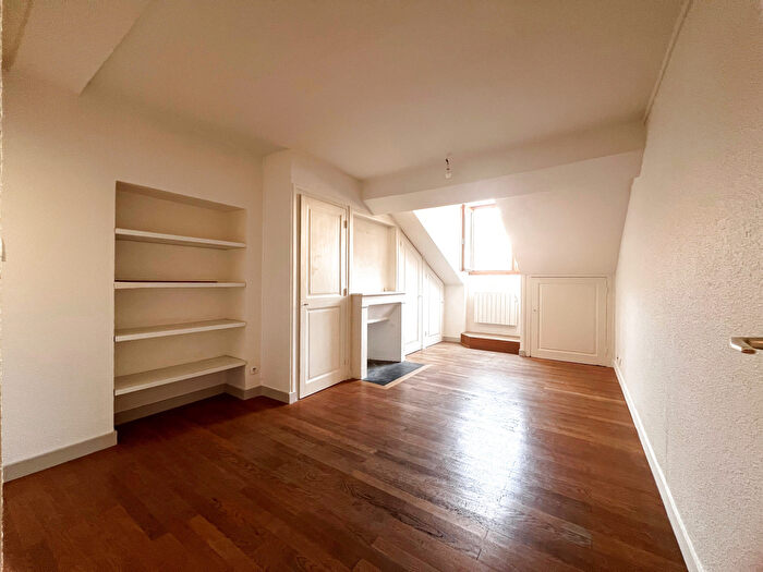 Appartement 2 pièces à Grenoble, Notre-Dame, Mutualité, à vendre