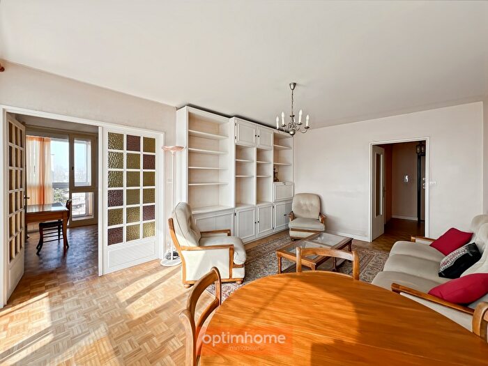 Appartement à vendre - Quartiers Nord-Ouest, Villejean - 4 pièces - 3 chambres