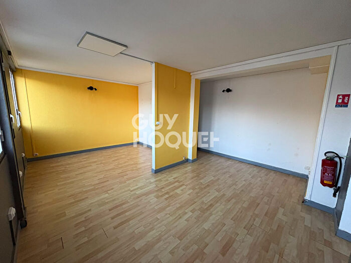 Saint-Denis, Centre-ville : Appartement 2 pièces à vendre