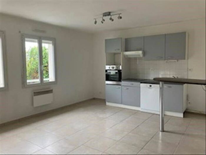 Appartement 3 pièces à Paillet, à louer