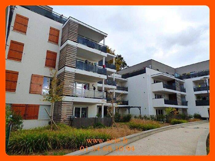 Appartement à louer - Louvres - 3 pièces - 2 chambres