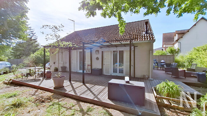 Saint-Benoît-sur-Seine - Maison 4 pièces à vendre