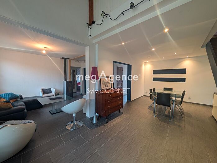 Maison à vendre - Lagnieu - 5 pièces - 3 chambres