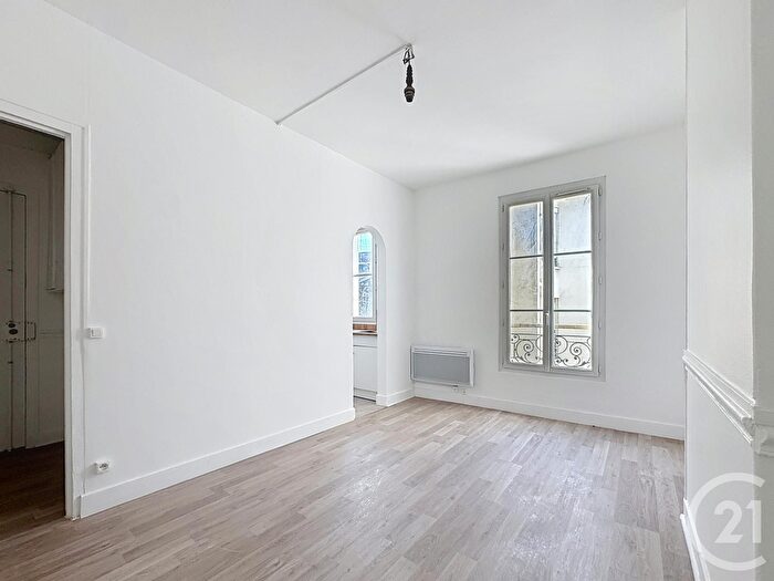 Aubervilliers, Villette, Quatre-Chemins : Appartement 2 pièces à vendre