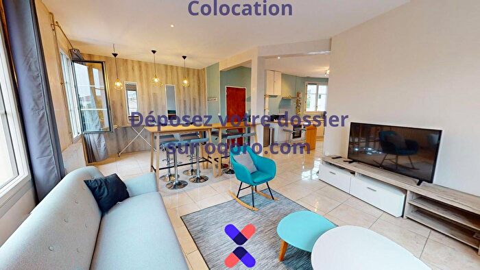 Appartement 7 pièces à Trois Quartiers-Centre Ville, Poitiers, à louer