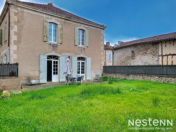 Maison à vendre - Montréal - 10 pièces - 5 chambres