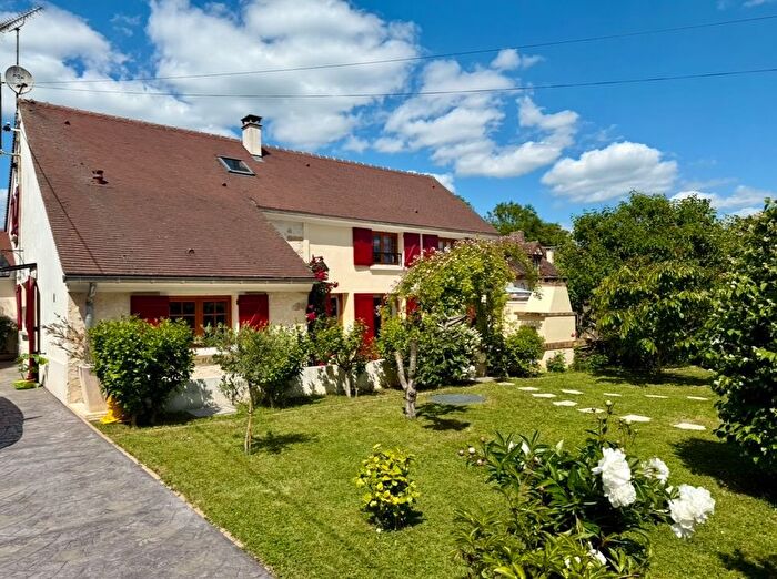 Maison à vendre - Donnemarie-Dontilly - 7 pièces - 3 chambres