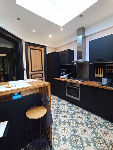 Maison 6 pièces à Béthune, Rue de Lille, à vendre