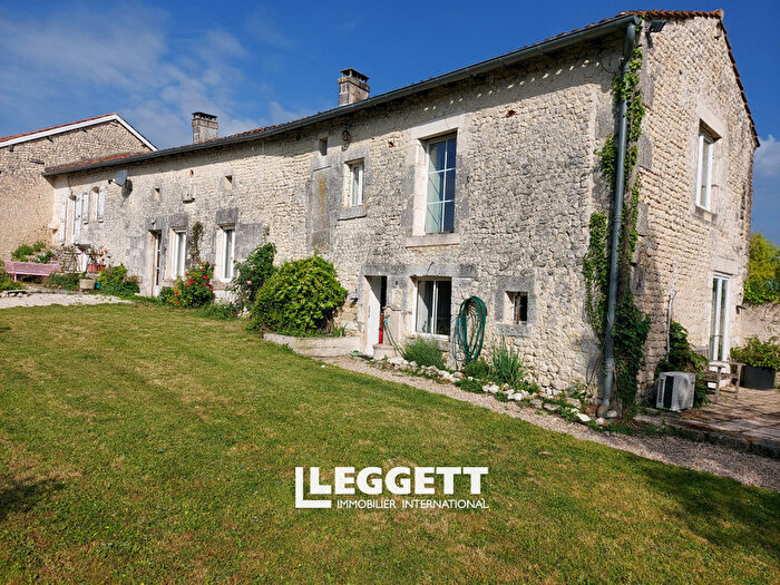 Maison 6 pièces à vendre - Aubeville
