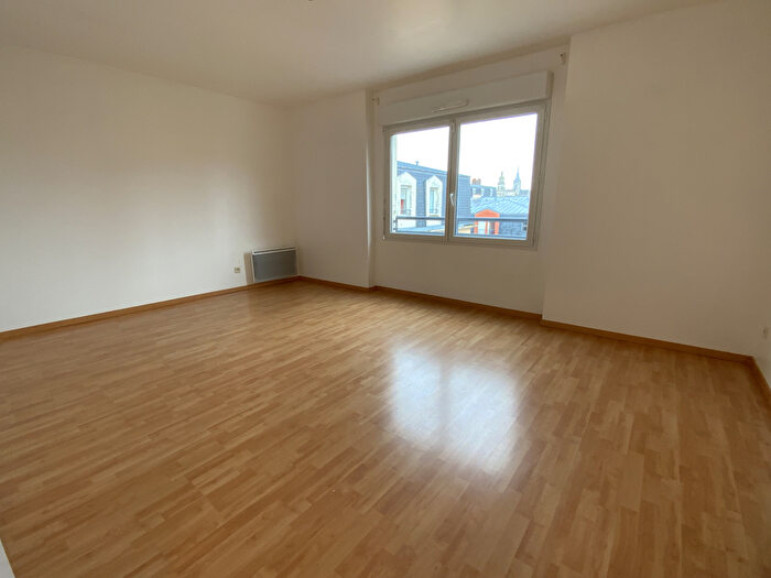 Appartement à louer - Évreux, Centre-ville - 2 pièces - 1 chambre