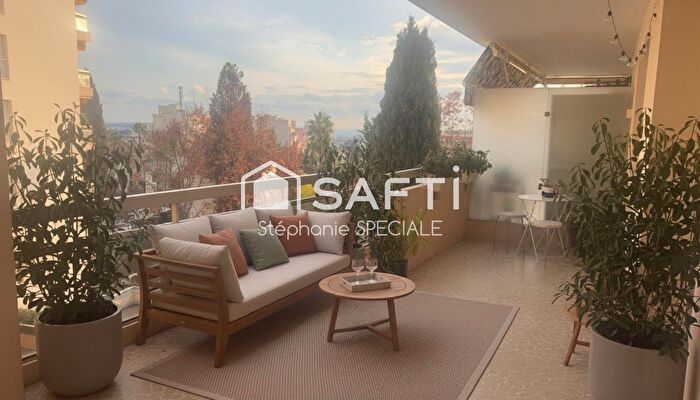 Appartement à vendre - Le Cannet, Moulières, Notre-Dame des Anges - 3 pièces - 2 chambres