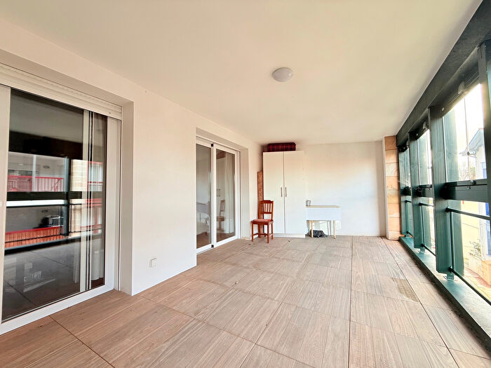 Appartement à vendre - Hendaye, Ville - 3 pièces - 2 chambres