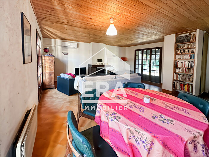 Maison à vendre - Eyragues - 4 pièces - 3 chambres