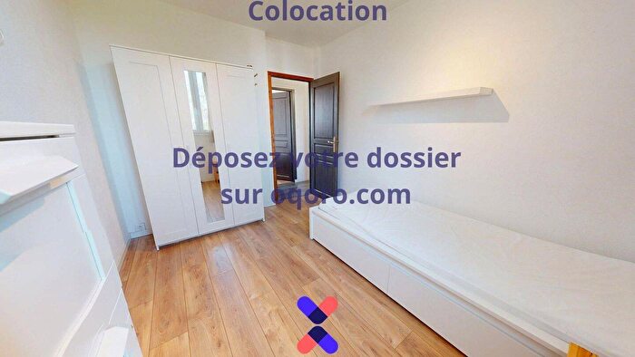 Appartement à louer - Le Roule, La Mulatière - 3 pièces - 2 chambres