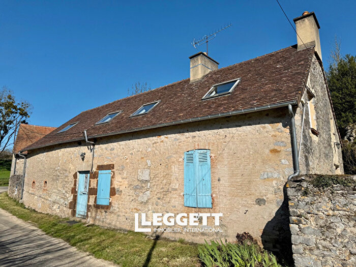 Assé-le-Boisne : Maison 16 pièces à vendre