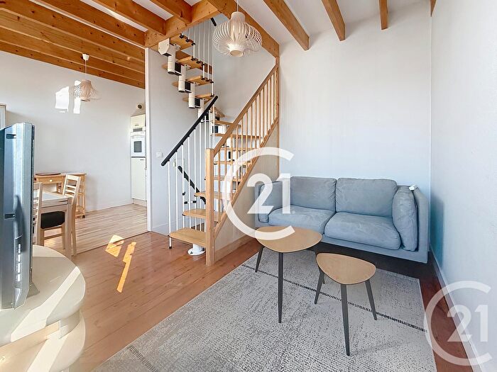 Appartement à louer - Cognac, Centre-ville, Gare - 2 pièces - 1 chambre