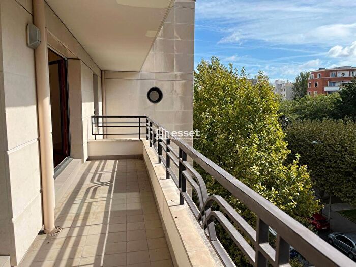 Appartement à louer - Bécon, Courbevoie - 3 pièces - 2 chambres