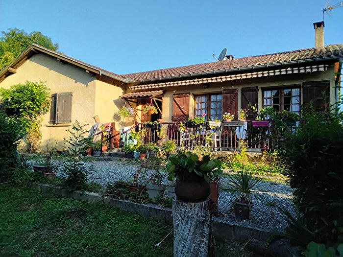 Maison à vendre - Chein-Dessus - 4 pièces - 3 chambres
