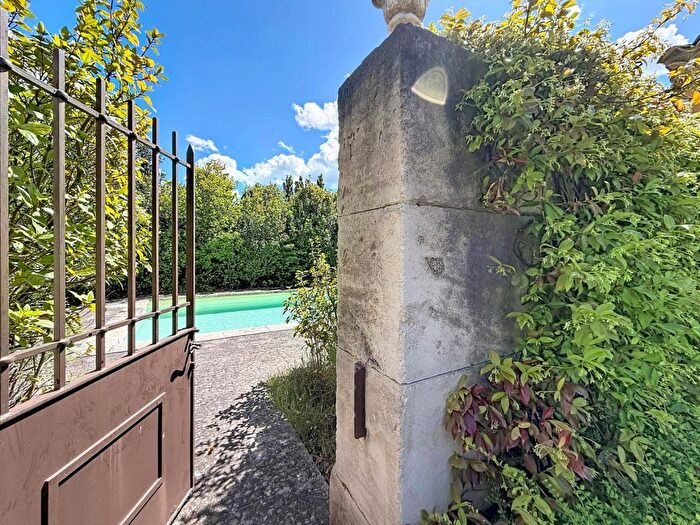 Eygalières : Maison 5 pièces à vendre