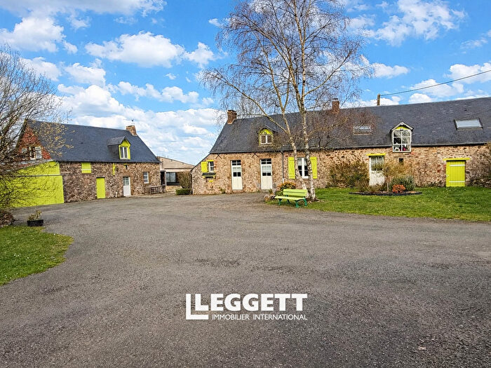 Maison à vendre - Vimarcé - 6 pièces - 5 chambres