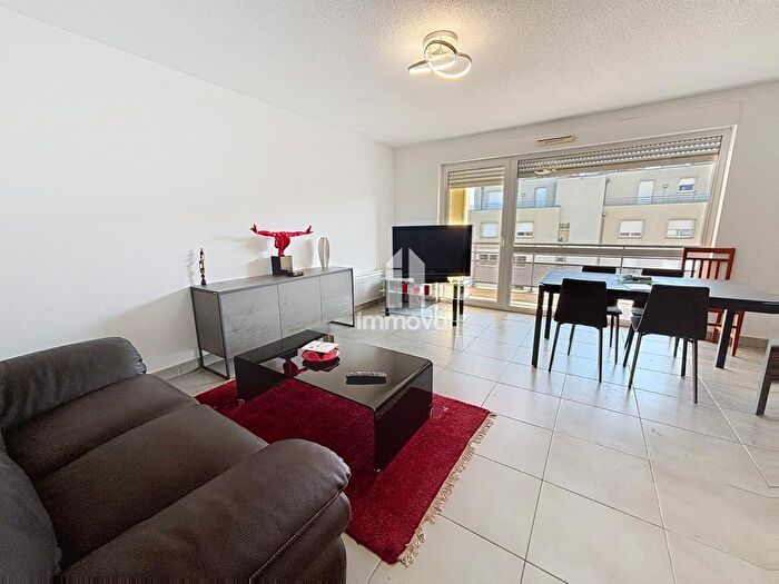 Appartement à vendre - Hoenheim - 3 pièces - 2 chambres