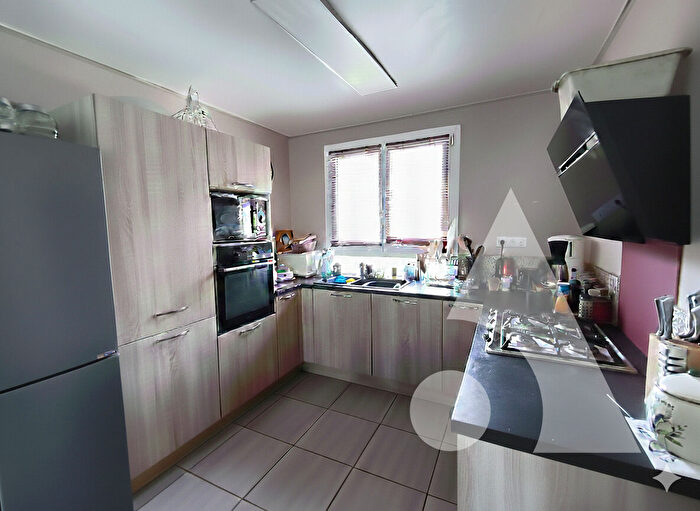 Maison à vendre - Orrouy - 4 pièces - 3 chambres