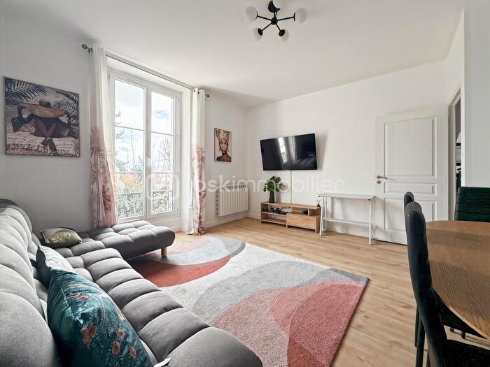Corbeil-Essonnes, Rive droite : Appartement 5 pièces à vendre