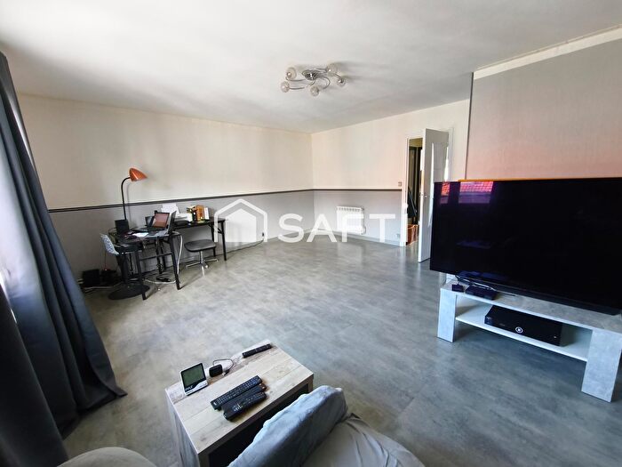 Boulogne-sur-Mer, Saint-Pierre - Appartement 2 pièces à vendre