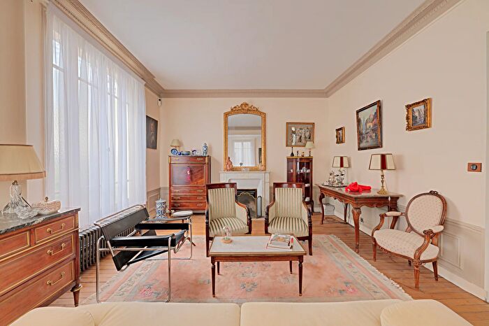 Maison à vendre - Charenton-le-Pont, Plateau de Gravelle - 10 pièces - 6 chambres