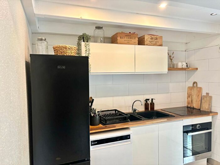 Maison à vendre - Sainte-Anne - 4 pièces - 3 chambres