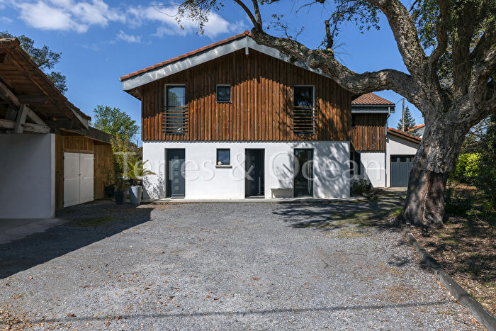 Maisons à vendre et appartements à louer - 1