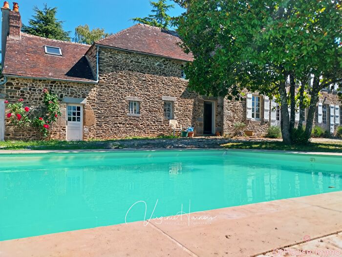 Maison à vendre - Tessé-Froulay - 7 pièces - 5 chambres