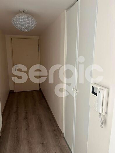 Tourcoing, Gambetta : Appartement 2 pièces à louer