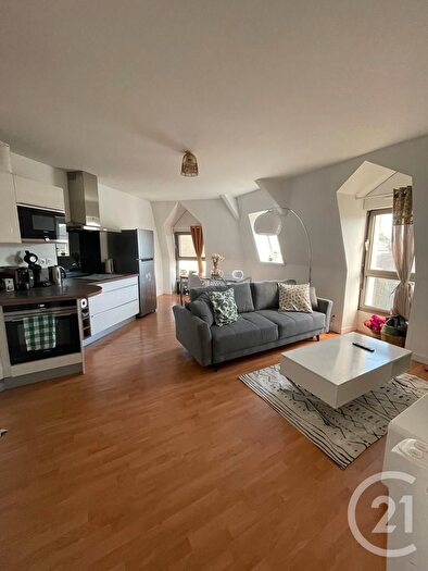 Appartement 2 pièces à louer à Orléans, Châtelet