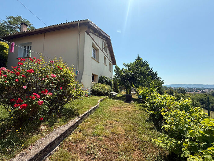 Maison à vendre - Villeneuve-sur-Lot, Eysses - 4 pièces - 3 chambres