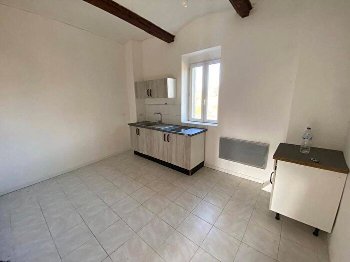 Appartement à louer - Saint-Ambroix - 2 pièces - 1 chambre