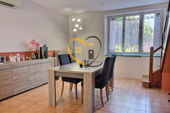 Mehun-sur-Yèvre : Maison 5 pièces à vendre