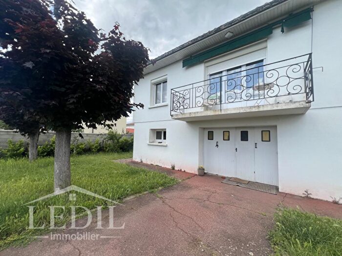 Villeneuve-sur-Lot, Sainte-Catherine : Maison 3 pièces à vendre