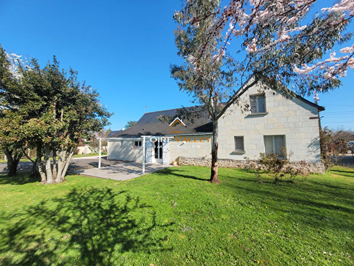 Maison à vendre - La Ménitré - 8 pièces - 5 chambres