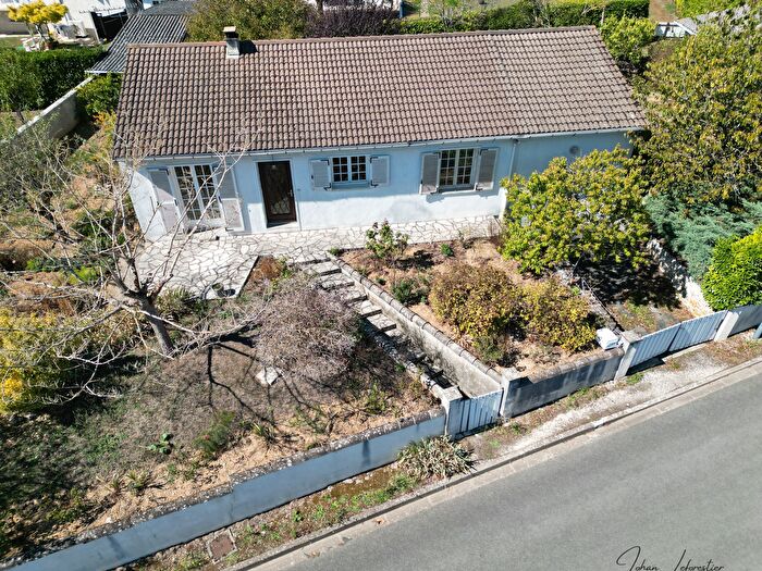 Pamproux - Maison 5 pièces à vendre