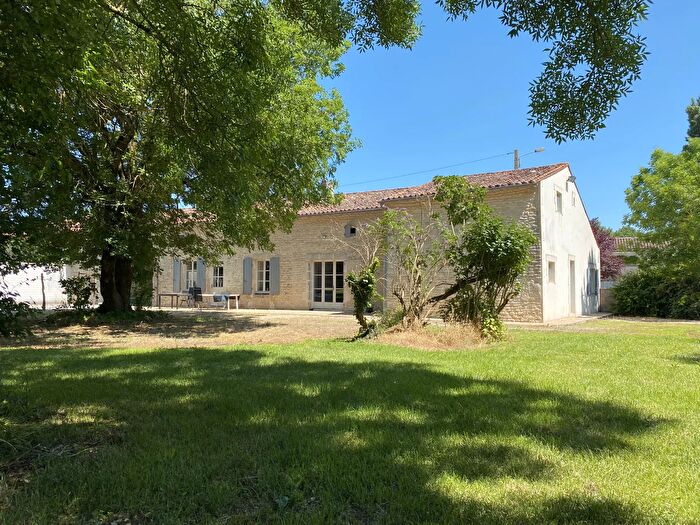 Maison à vendre - Verdille - 7 pièces - 3 chambres