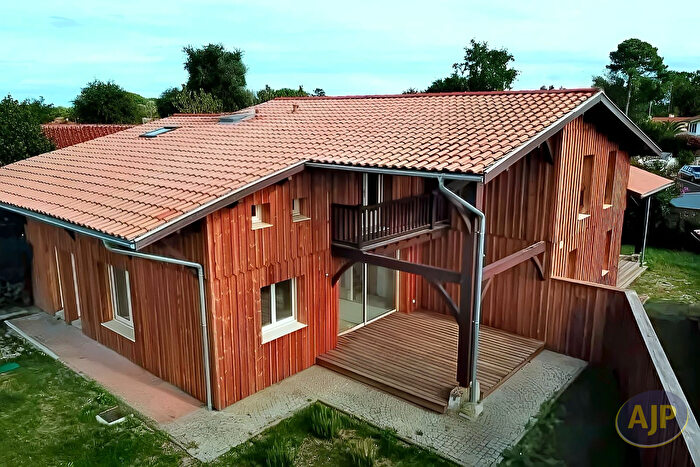 Maison à vendre - Biscarrosse, Pierricq, Megnicat - 6 pièces - 4 chambres