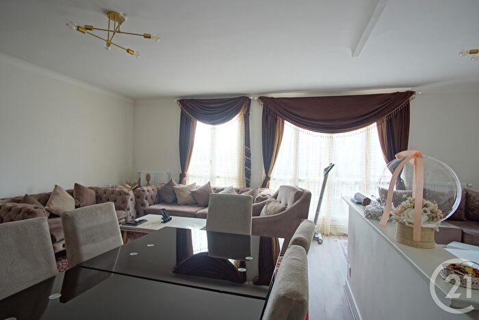 Appartement à vendre - Choisy-le-Roi, Centre-ville, Parc Prairie, Hautes Bornes - 5 pièces - 3 chambres