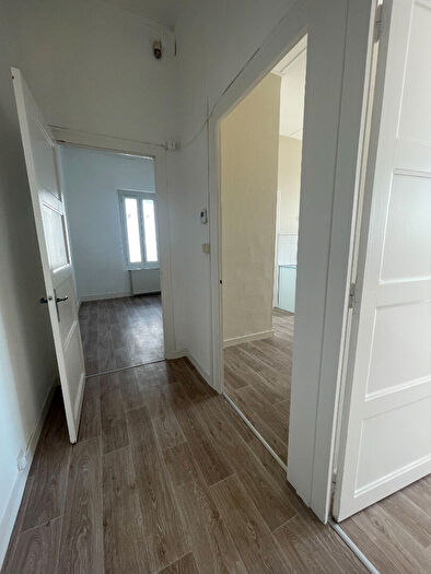 Saint-Genest-Lerpt - Appartement 4 pièces à louer