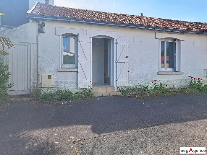 Maison 1 pièce à vendre à Nantes, Sèvres, Gilarderie, Lion dOr